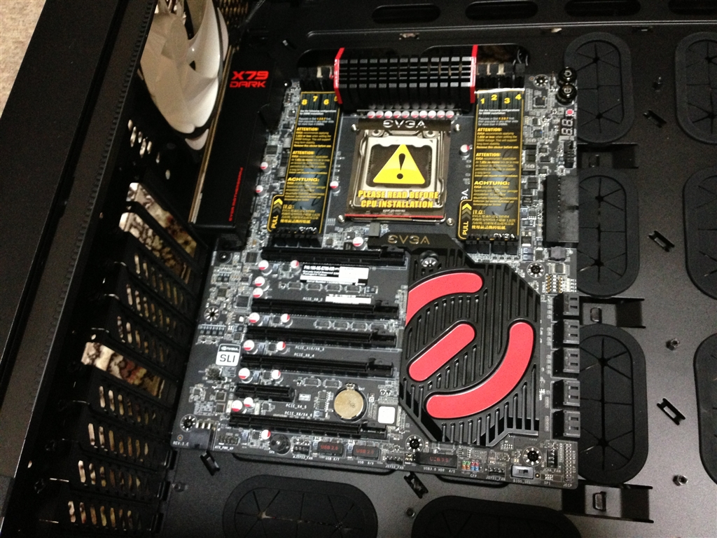 価格.com - 『デカイ！』EVGA X79 Dark 150-SE-E789-KR gugurekasuさんのレビュー・評価投稿画像・写真 ...