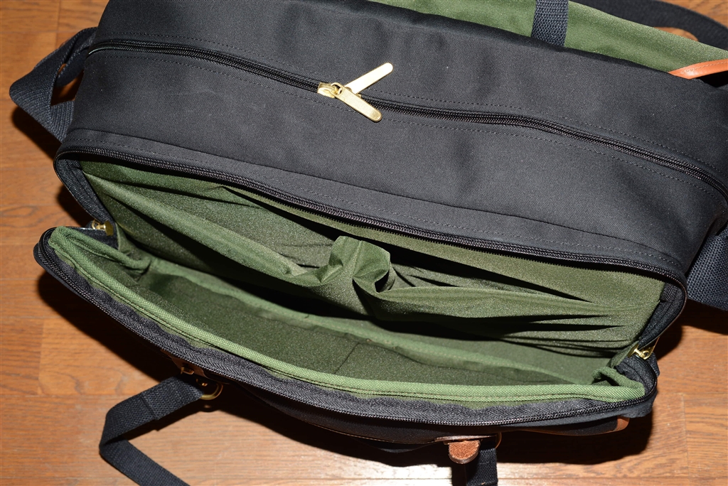 価格.com - 『前ファスナー』Billingham 555 キャンバス [ブラック] qutaさんのレビュー・評価投稿画像・写真「収納力 ...