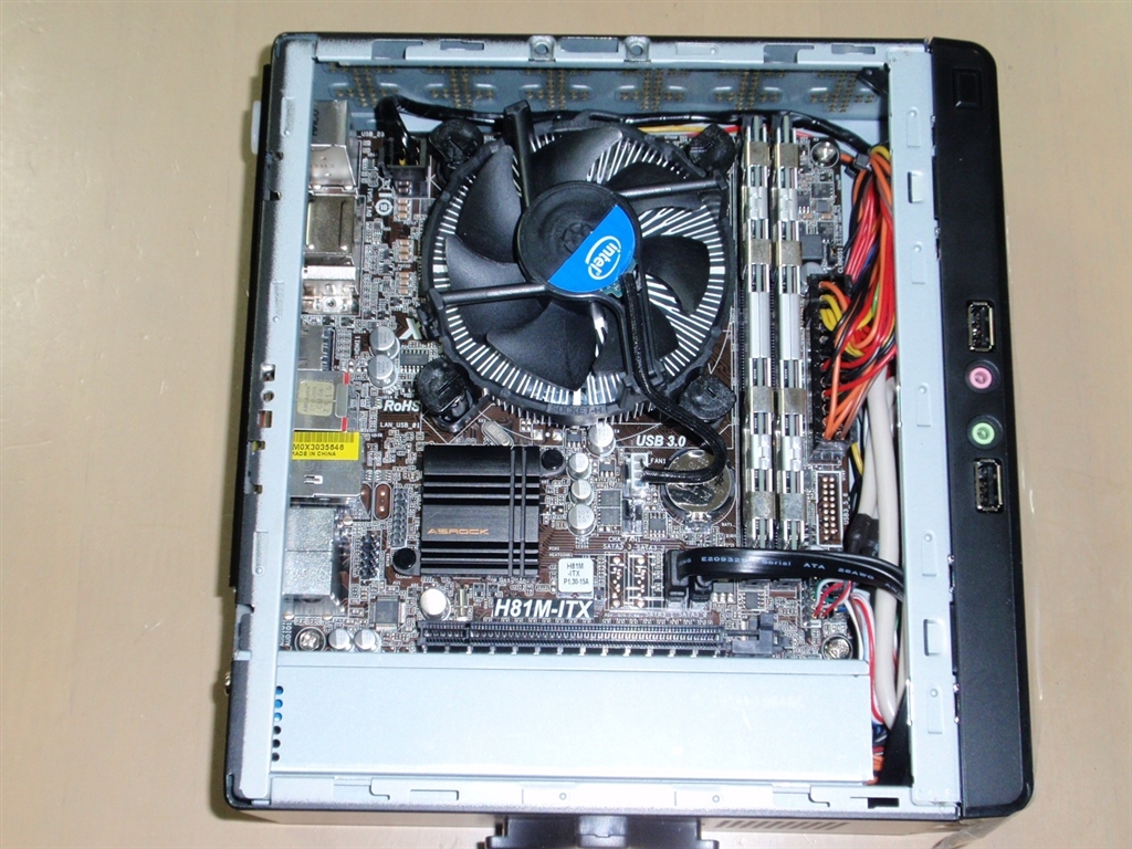 価格.com - 『表面』IN WIN IW-BQ656/120N あおちんしょこらさんのレビュー・評価投稿画像・写真「電源がちょっと難有りか ...