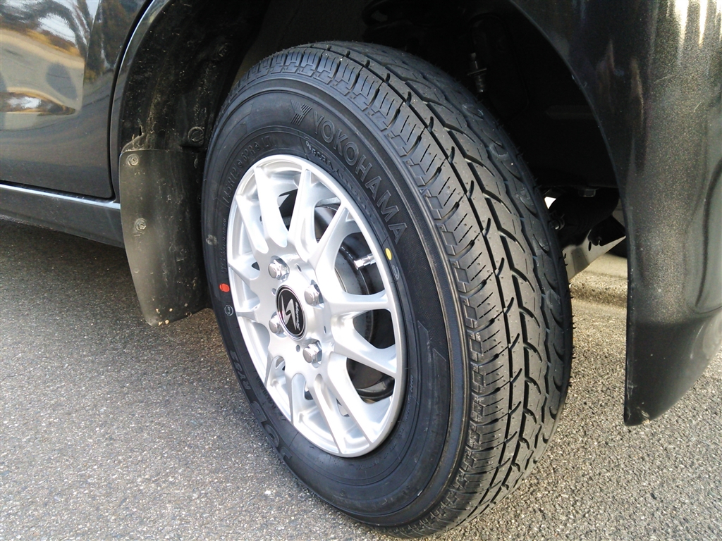 価格.com - YOKOHAMA JOB RY52 145R12 6PR Full Metal さんのレビュー・評価投稿画像・写真「なかなか良いです!!」[170612]