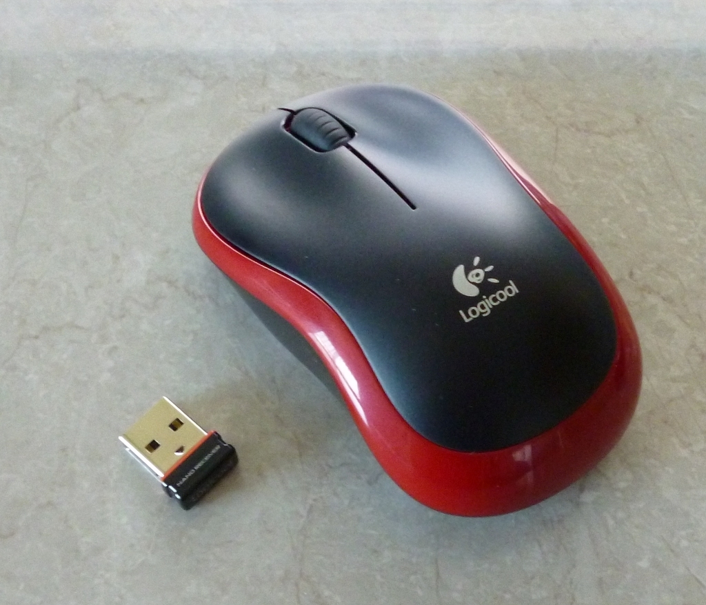 価格.com - ロジクール Logicool Wireless Mouse M185 M185RD [レッド] kokonoe_hさんのレビュー・評価投稿画像・写真「1000円以下なのに3年 ...
