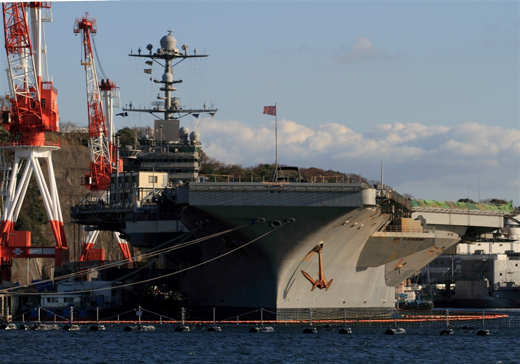 価格.com - 『汐入にてGeorge Washington, CVN-73』CANON EOS 7D ボディ 銀風さんのレビュー・評価投稿 ...