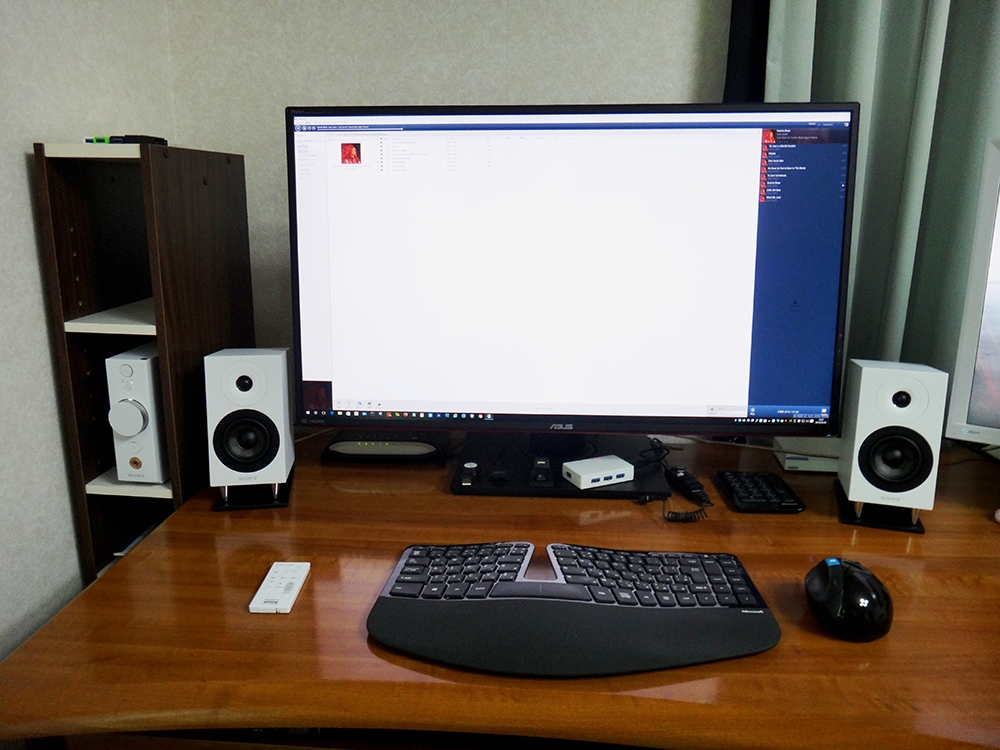 価格.com - 『CAS-1』SONY CAS-1 (W) [ホワイト] EJBさんのレビュー・評価投稿画像・写真「デスクトップ環境に最適化 ...