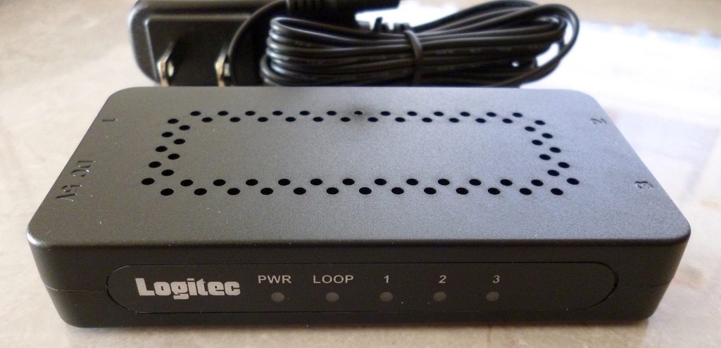 価格.com - 『 表示は見やすいです』ロジテック LAN-GSW03/PSB [ブラック] kokonoe_hさんのレビュー・評価投稿画像・写真「1W以下の消費電力なのでワットチェッカーで ...