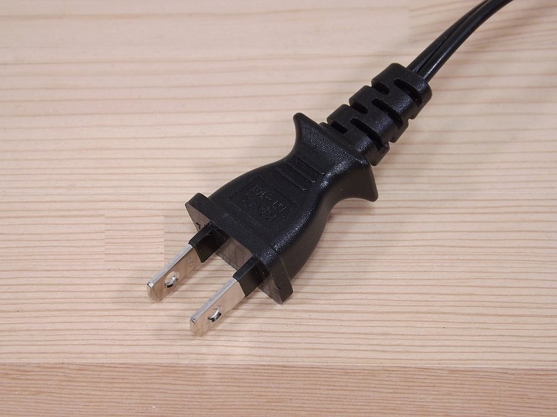価格.com - 『画像2 電源プラグ』オーム電機 LTC-N2BW-K [ブラック] ykコーヒーさんのレビュー・評価投稿画像・写真「普通 ...