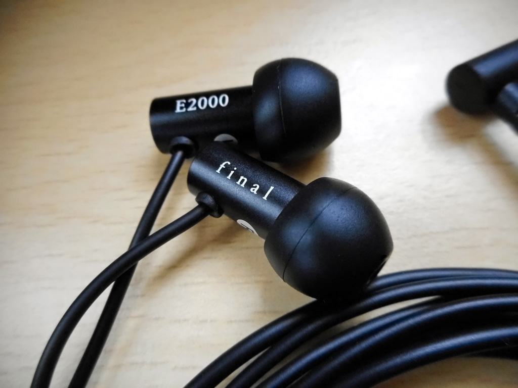 価格.com - final E2000 FI-E2DAL [MATT BLACK] えうなきものさんのレビュー・評価投稿画像・写真「定番どころか決定版…かも…」[370285]