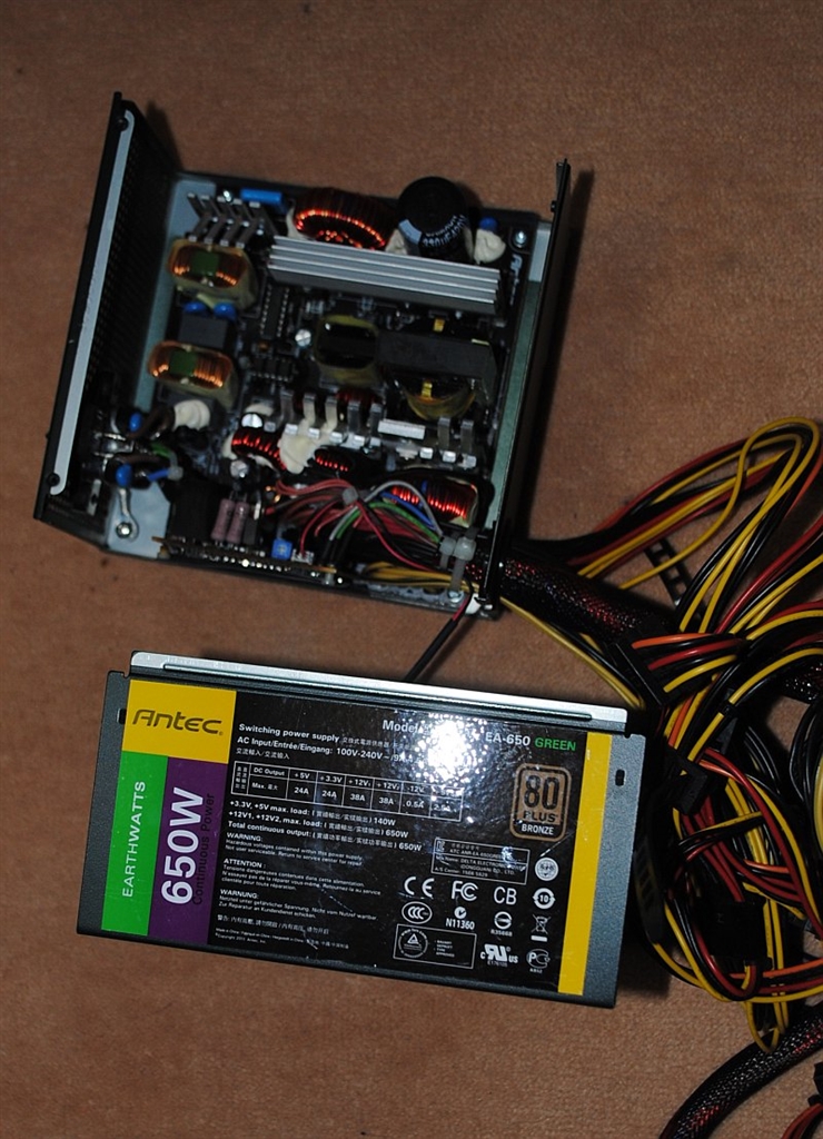 価格.com - ANTEC EarthWatts EA-650 niftydorphinさんのレビュー・評価投稿画像・写真「数年使用後に死亡 ...