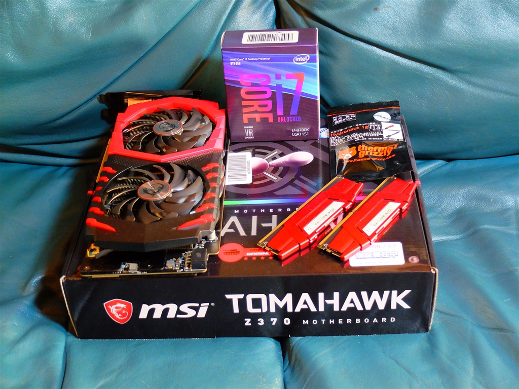 価格.com - インテル Core i7 8700K BOX オリエントブルーさんのレビュー・評価投稿画像・写真「予想外に優秀なCPUで大変 ...