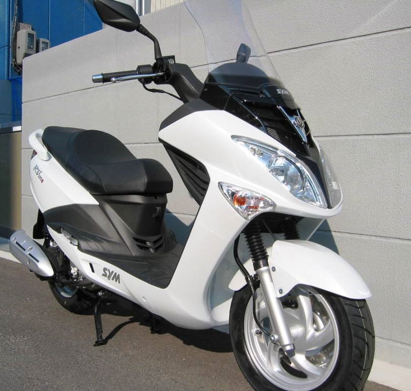 価格.com - SYM RV125i 価格特捜隊さんのレビュー・評価投稿画像・写真「総合的には満足点です！」[401992]
