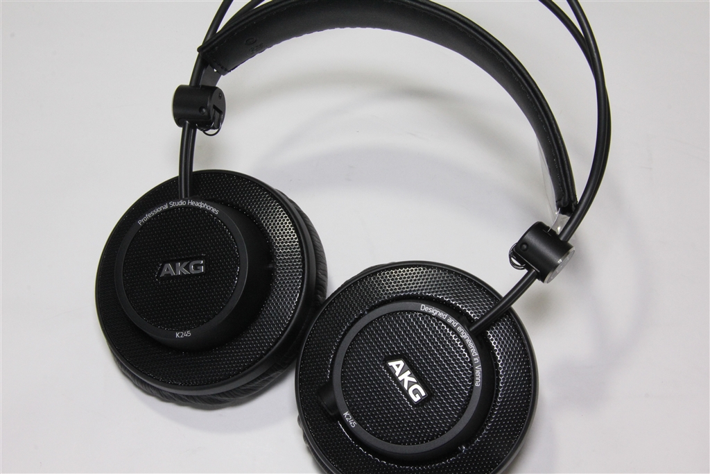 価格.com - 『スイーベル機構を搭載しているのでキャリング性は良好』AKG K245-Y3 野村ケンジさんのレビュー・評価投稿画像・写真「モニターらしく、それでいてAKGらしい新モデル ...