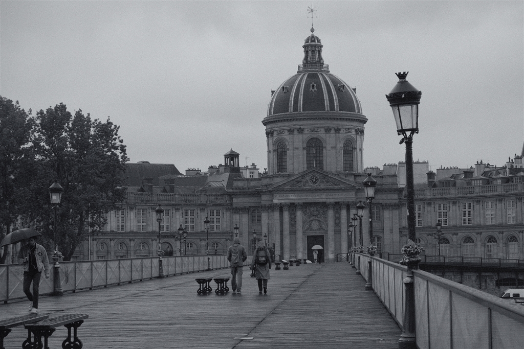 価格.com - 『パリ ポンデザール アクロスモード』富士フイルム FUJIFILM X-T3 ボディ [シルバー] BAKA-TONOさん ...