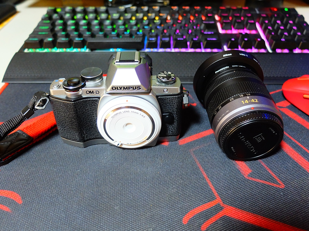 価格.com - オリンパス ボディーキャップレンズ BCL-1580 [レッド] オリエントブルーさんのレビュー・評価投稿画像・写真「お安くコンパクトなのでGetしときました ...