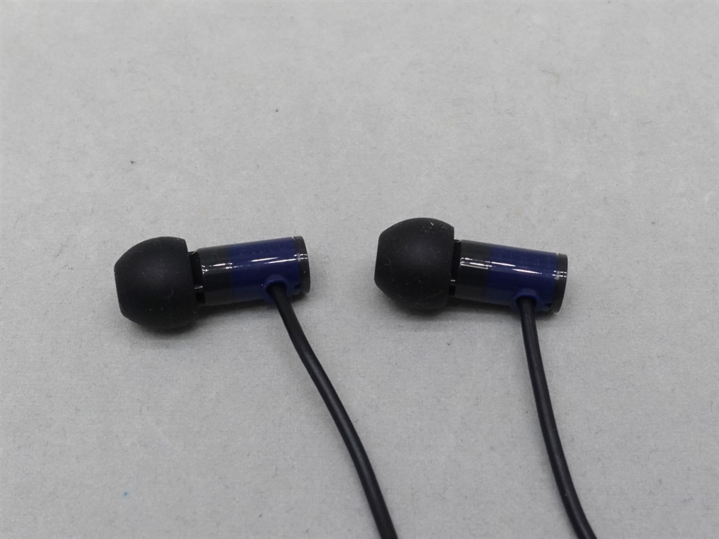 価格.com - 『デザインと質感のご参考に』final E1000C FI-E1DPLBUC [BLUE] 鴻池賢三さんのレビュー・評価投稿画像・写真「音楽性も感じられる高品位な高コスパ ...