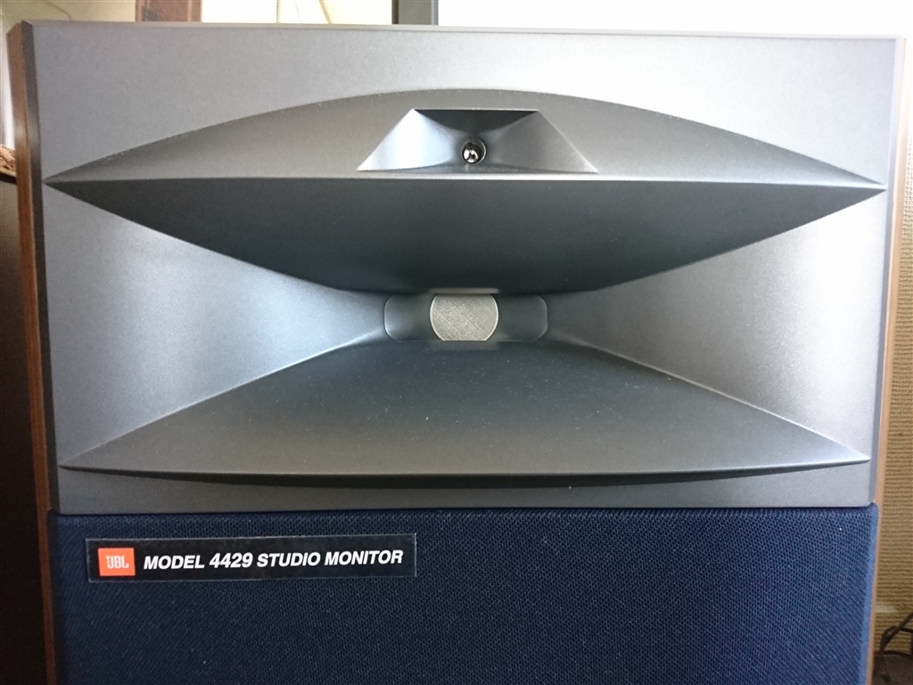価格.com - 『音質面だけでなくデザイン面でも4429との相性は抜群』JBL JS-360 [単品] landcruiser1さんのレビュー・評価投稿画像・写真「JBLモニタースピーカー御 ...