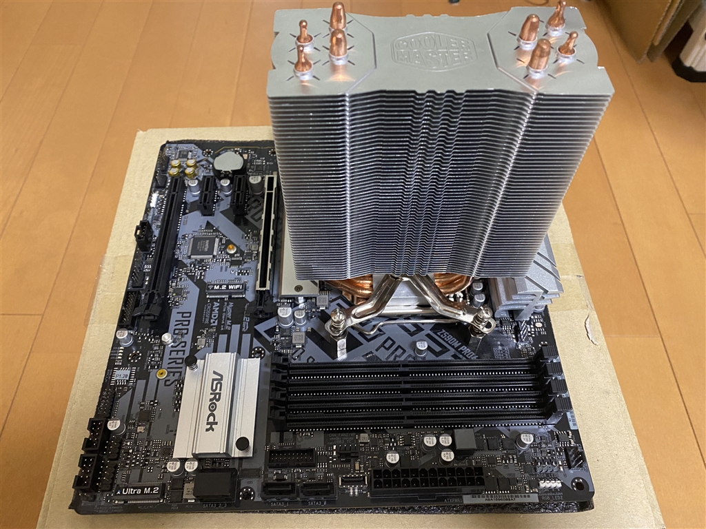価格.com - 『組立て中』インテル Core i5 11500 BOX とつまろさんのレビュー・評価投稿画像・写真「こんな物でしょうか ...
