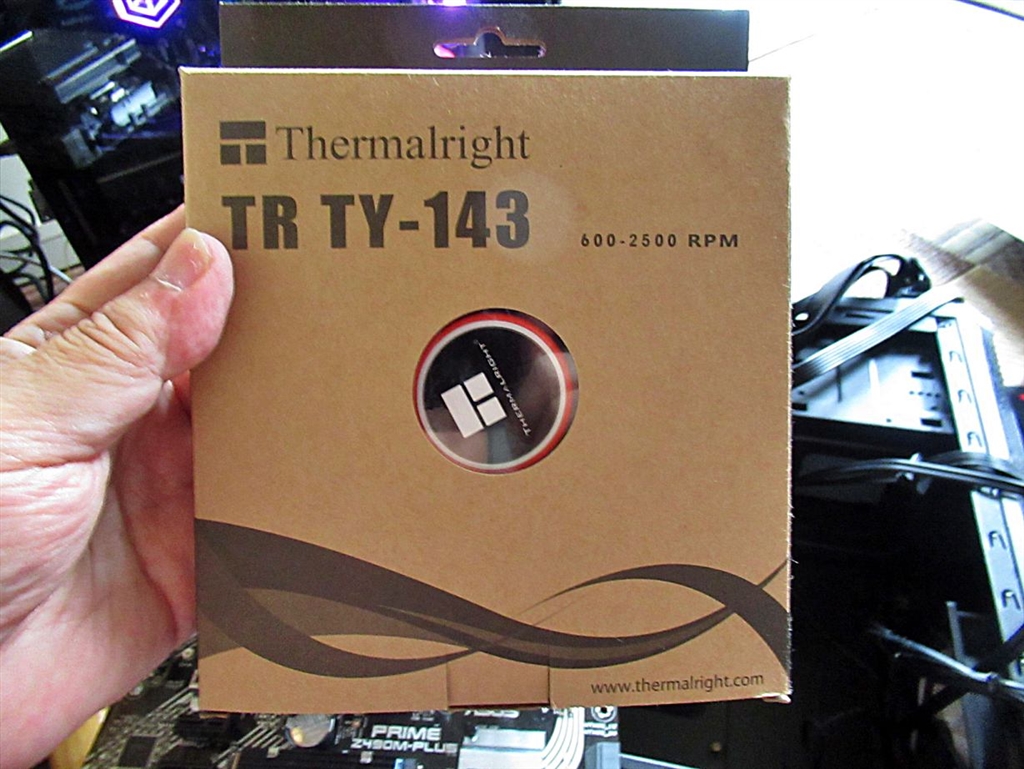 価格.com - Thermalright TY-143 あずたろうさんのレビュー・評価投稿画像・写真「1700rpmで回しても煩くない」[592038]