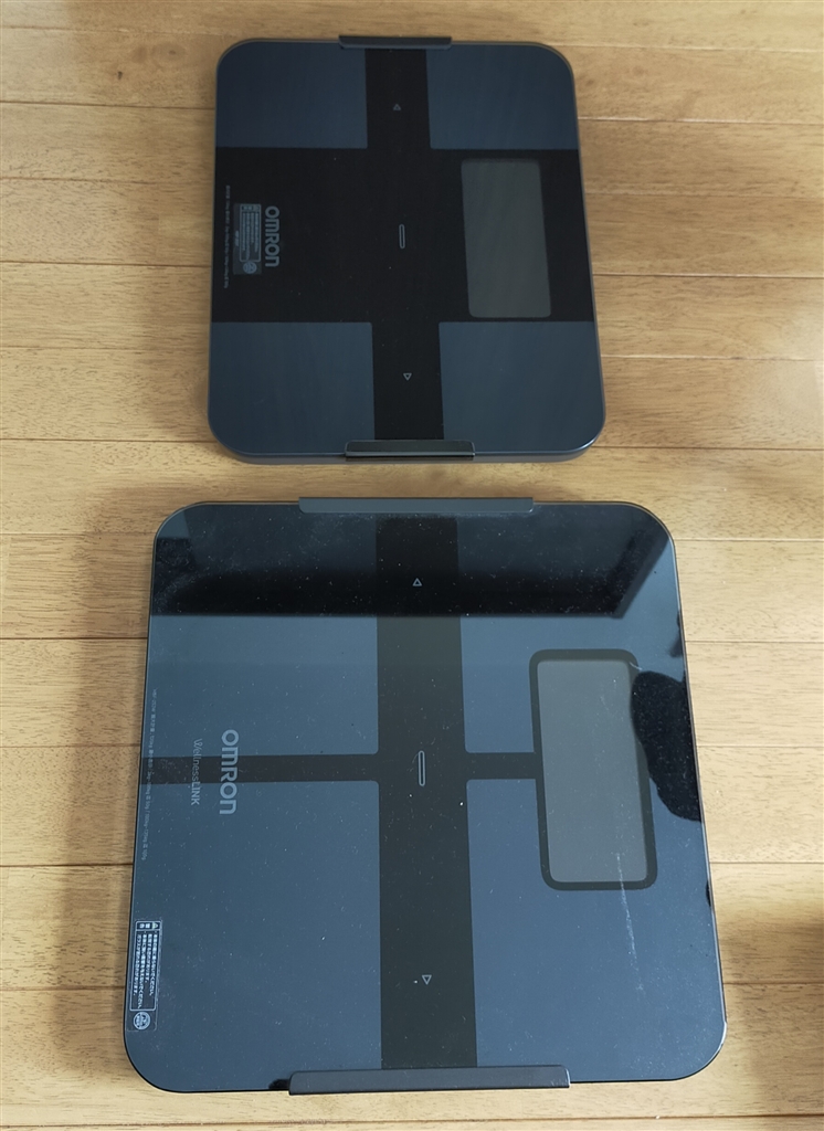 価格.com - 『大きさとデザインの比較』オムロン カラダスキャン HBF-255T-BK [ブラック] ソロリソロリさんのレビュー・評価投稿画像・写真「エラー頻発直りました」[599517]