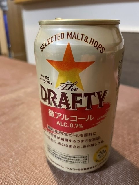 価格.com - 『全体』サッポロビール The DRAFTY 350ml ×24缶 10年寝たろうさんのレビュー・評価投稿画像・写真「新しいタイプのビールテイスト飲料です。」[612774]