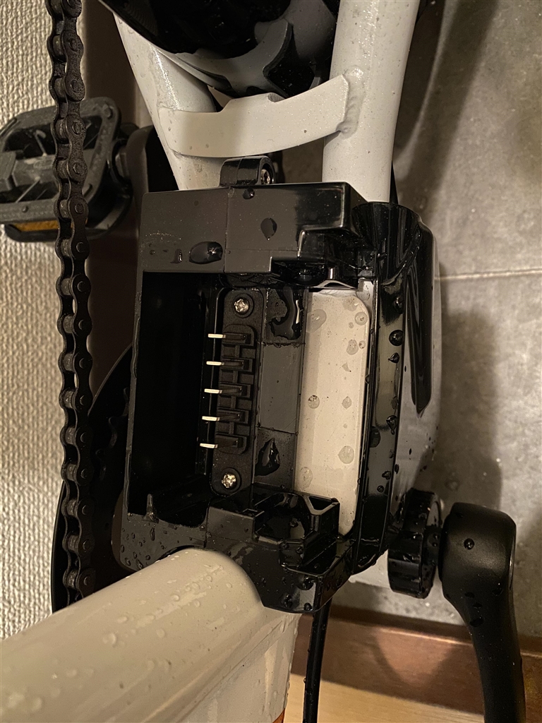 価格.com - 『電池部の雨水溜まり』TRANS MOBILLY E-BASIC (92213-12) [White] + 専用充電器 しえろぅさんのレビュー・評価投稿画像・写真「軽快な走り ...