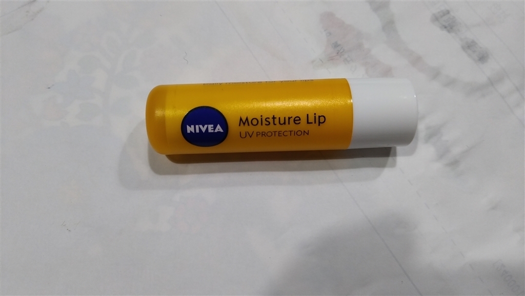 価格.com - 花王 ニベア モイスチャーリップ UV 3.9g まぐたろうさんのレビュー・評価投稿画像・写真「保湿効果はあります」[654970]