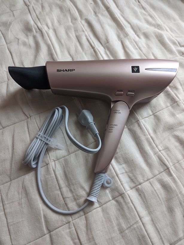 価格.com - 『無駄にスタイリッシュ』シャープ IB-HP9-N [シェルピンクゴールド] sg5f_x20さんのレビュー・評価投稿画像・写真「悪くはないが…」[663355]