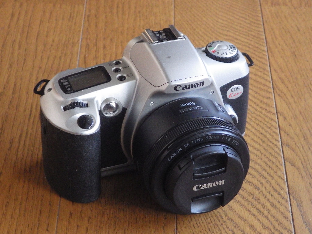 価格.com - 『New EOS Kiss + EF50mmF1.8STM』CANON NEW EOS Kiss ボディ holorinさん ...