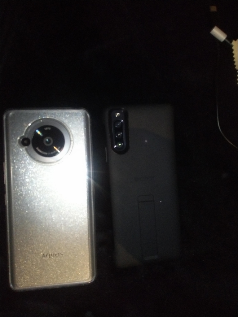 価格.com - シャープ AQUOS R7 SoftBank [シルバー] K吾さんのレビュー・評価投稿画像・写真「デザイン最高！カメラ最高 ...