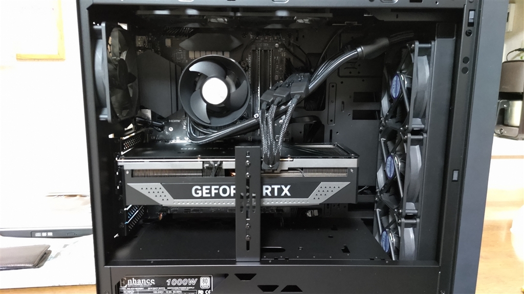 価格.com - 『中身の中身』iiyama LEVEL-R779-LC137KF-XLX Core i7 13700KF/16GBメモリ ...