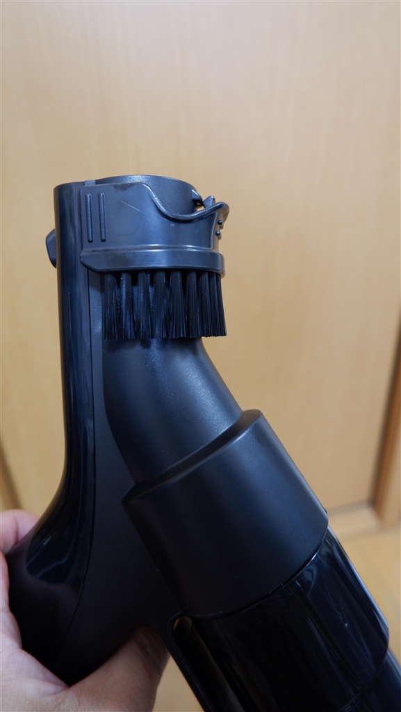 価格.com - 『各継ぎ目には、ブラシツールが備え付けてある。多くの場合、これで用が足りる。』東芝 VC-PL9(R) [グランレッド ...