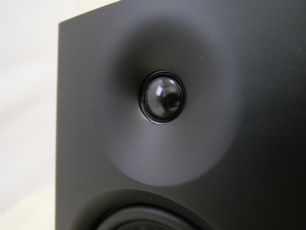 価格.com - 『ツイーター周りの曲線も美しい！』Edifier ED-MR4-BK [ブラック] 鴻池賢三さんのレビュー・評価投稿画像・写真「お値段以上の音質！1台2役！」[695631]