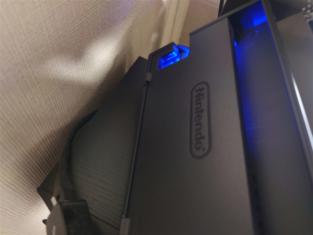 価格.com - 『閉じてもこれ。』アローン Switch用コントローラーコンバーター改 ALG-NSCRCV2 Kusatta-Kajitsuさんのレビュー・評価投稿画像・写真「何故か光る謎 ...