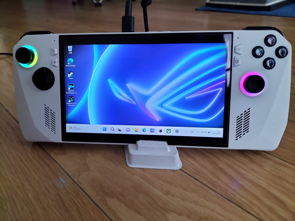 価格.com - 『本体画像』ASUS ROG Ally RC71L-Z1E512 [ホワイト] pinxueno1さんのレビュー・評価投稿 ...