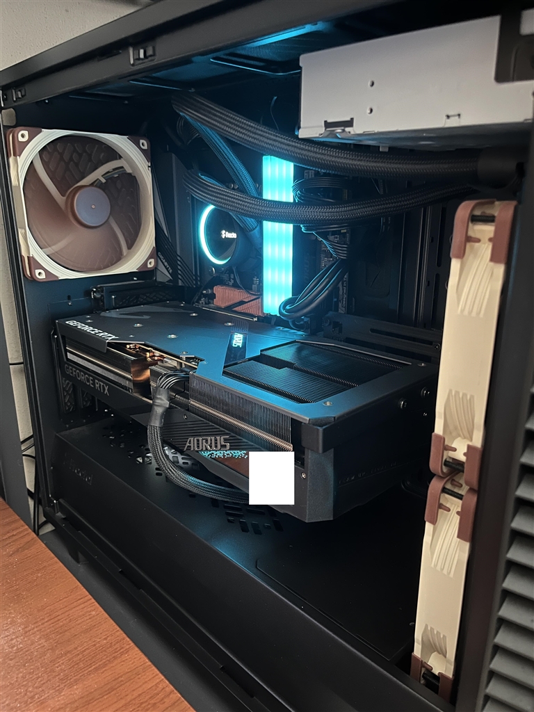 価格.com - GIGABYTE GV-N4080AORUS M-16GD [PCIExp 16GB] ぱふっちさんのレビュー・評価投稿画像・写真「高性能ビデオカード、問題は価格とカード本体 ...