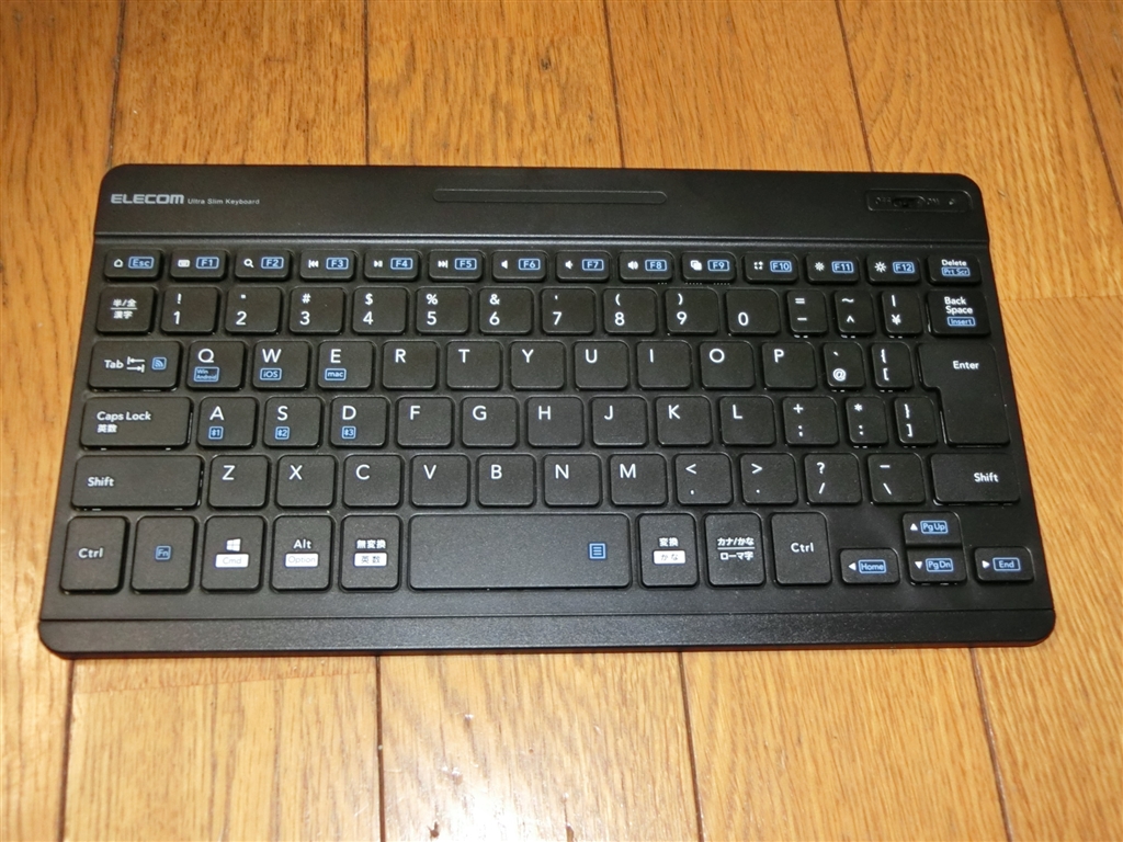 価格.com - エレコム TK-SLP01BK/EC [ブラック] やっさん∞さんのレビュー・評価投稿画像・写真「薄くて、軽いので持ち歩きにへ便利」[706858]