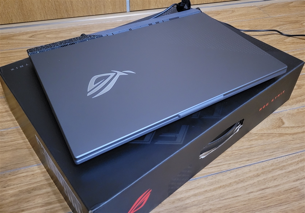 価格.com - ASUS ROG Strix G17 G713PV Ryzen 9 7945HX/RTX 4060/16GBメモリ/1TB ...