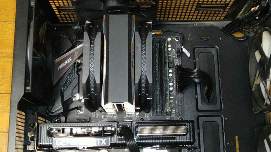 価格.com - 『取り付け後』DEEPCOOL AS500 PLUS R-AS500-BKNLMP-G [ブラック] ばんぶ～さんさんの ...