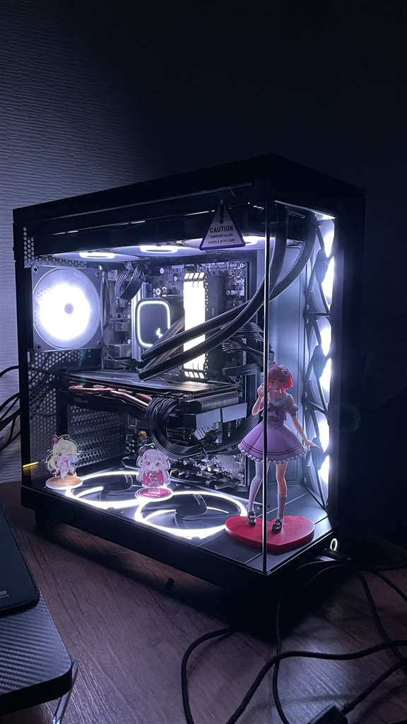 価格.com - NZXT H6 Flow RGB CC-H61FB-R1 [ブラック] 文系学生さんのレビュー・評価投稿画像・写真「見映えも ...
