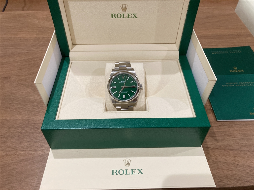 価格.com - ロレックス オイスター パーペチュアル 124300 [オイスターブレスレット グリーン] 毎日君さんのレビュー・評価投稿 ...