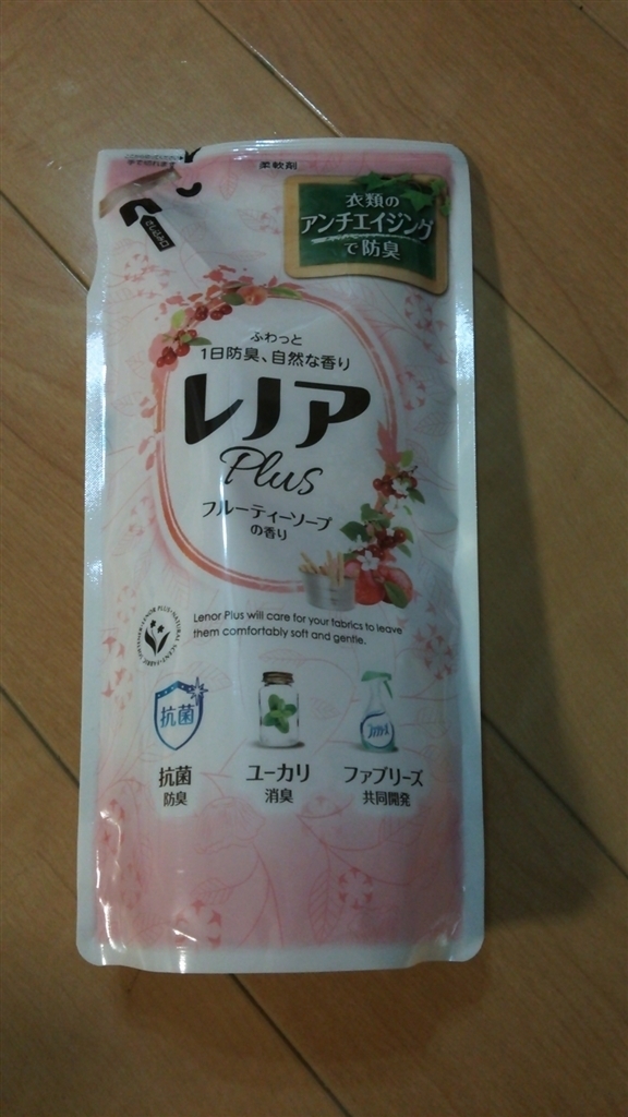 価格.com - P&G レノアプラス フルーティーソープの香り つめかえ用 480ml まぐたろうさんのレビュー・評価投稿画像・写真「ふわっと香る甘い香り」[729500]