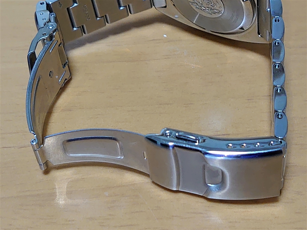 価格.com - 『もう少し頑張って欲しかった金属ブレス&バックルのデザイン。』セイコー プロスペックス ダイバースキューバ PADI ...