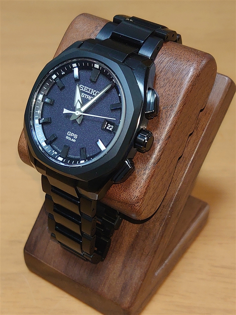 価格.com - 『艶消し黒の文字盤。表面はザラついた質感です。』セイコー アストロン SBXD009 Uehara課長さんのレビュー・評価 ...