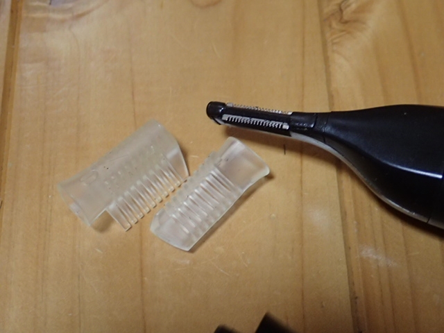 価格.com - Hero Green HG-500K cube1400jpさんのレビュー・評価投稿画像・写真「鼻毛切・眉毛カット・髭トリマーが単3電池1つで行えます。」[739526]