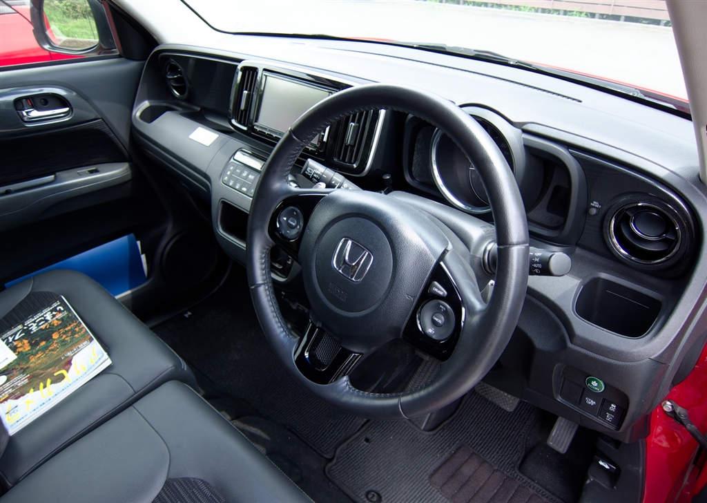 価格.com - ホンダ N-ONE 2012年モデル 金魚おじさんさんのレビュー・評価投稿画像・写真「良さげな代車を貸してもらいました♪」[749041]