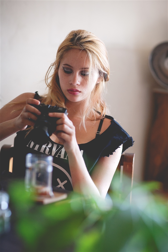 価格.com - 『5D + EF 85mm F1,8の開放』CANON EF85mm F1.2L II USM 南米猫又さんのレビュー・評価 ...