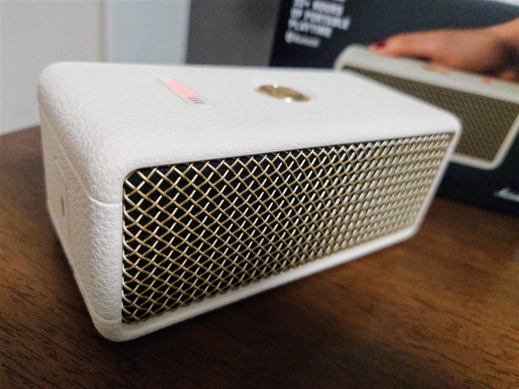 価格.com - Marshall Emberton III [Cream] fttikedaz2さんのレビュー・評価投稿画像・写真「いい音に ...