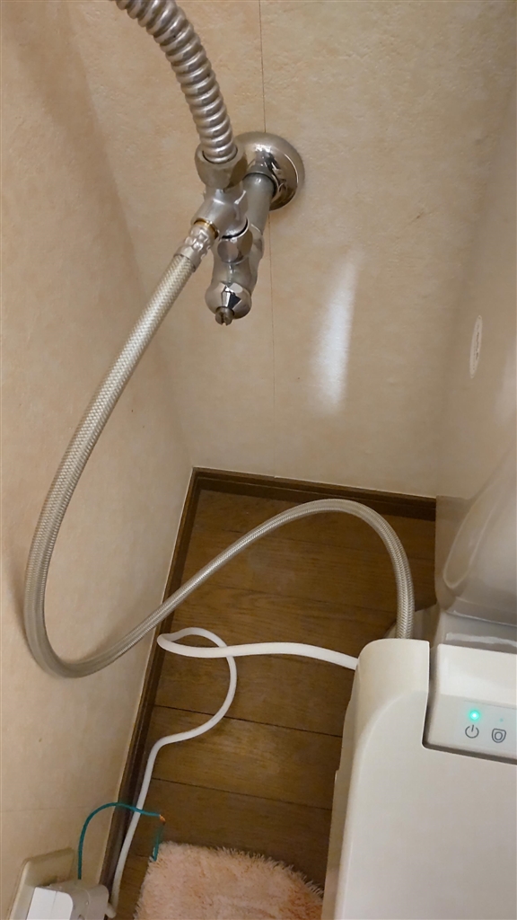 価格.com - TOTO KMシリーズ TCF8CM57 #SC1 [パステルアイボリー] reimi2022さんのレビュー・評価投稿画像・写真「TOTOは作りが違うわ、感服。」[767266]