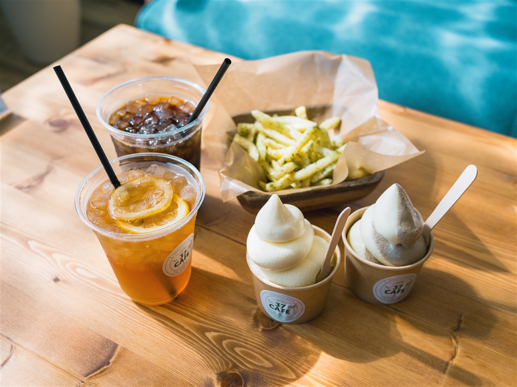 価格.com - 『テーブルフォトも得意。』パナソニック LUMIX G 20mm/F1.7 II ASPH. H-H020A-K [ブラック ...