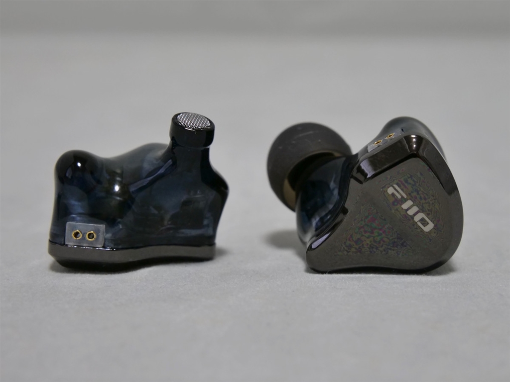 価格.com - 『デザインと質感のご参考に。』FiiO JH5 FIO-IEM-JH5-B [Black] 鴻池賢三さんのレビュー・評価投稿 ...