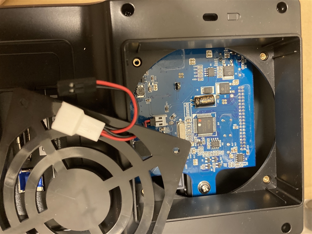 価格.com - 『元のファンを外しAINEX:EX-003に付け替え』ロジテック LGB-4BNHEU3 [ブラック] ウラシマおじさんさんのレビュー・評価投稿画像・写真「省スペース、高コ ...