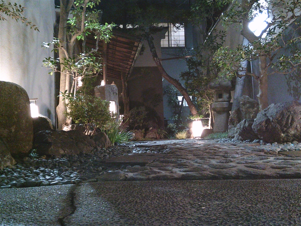 価格.com - 『夜間どうです？』ケンコー KC-AF11 GR [グリーン] 5g＠さくら餅さんのレビュー・評価投稿画像・写真「意外と夜間撮影いける(三脚必須)」[779221]